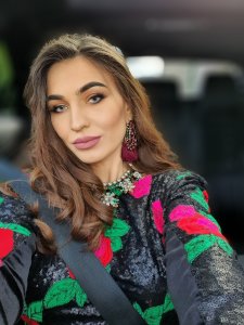 LayanaQueen Cam Model Profile | Stripchat