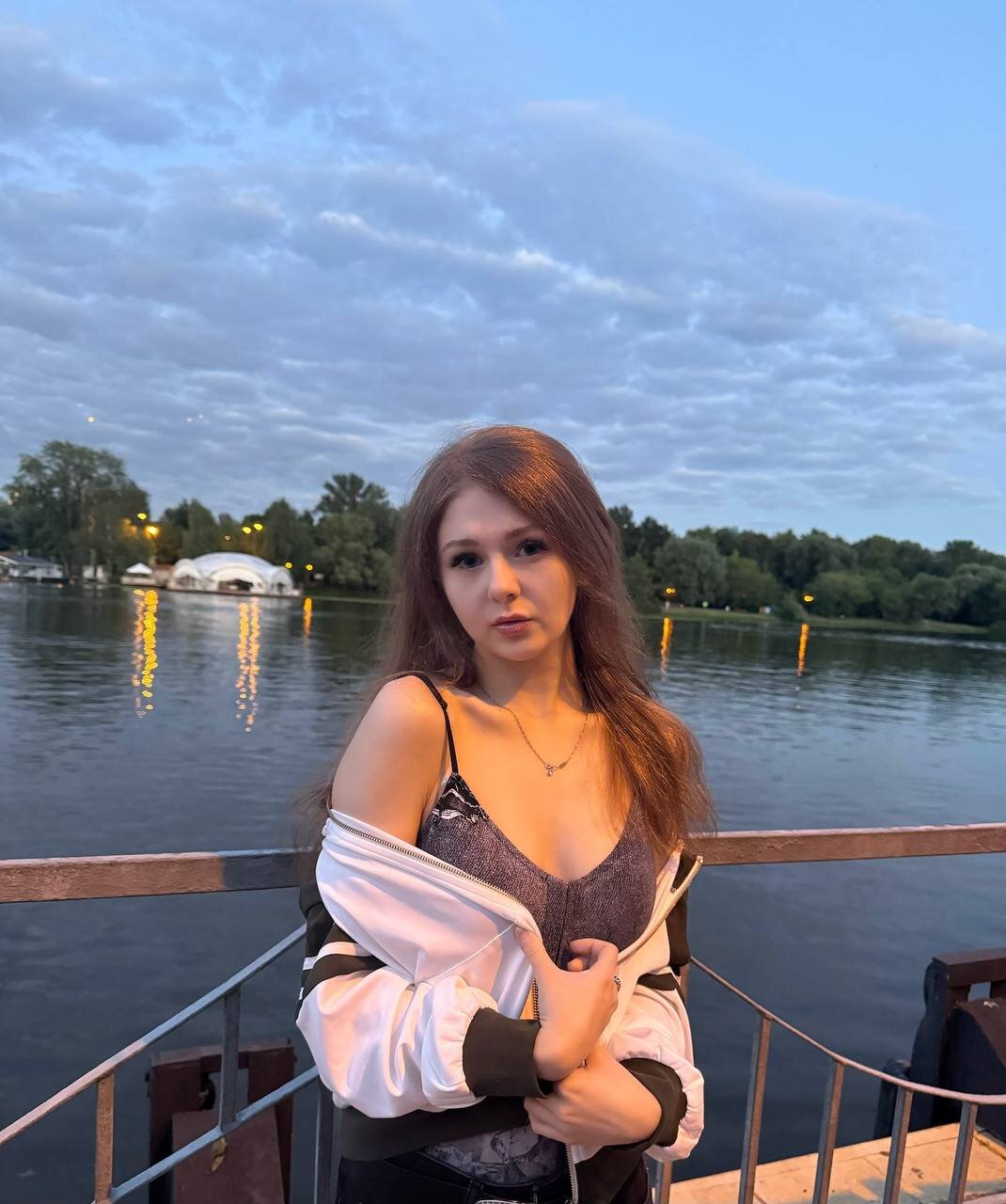 最热门主播的新帖子 | Stripchat | TKLiveChat