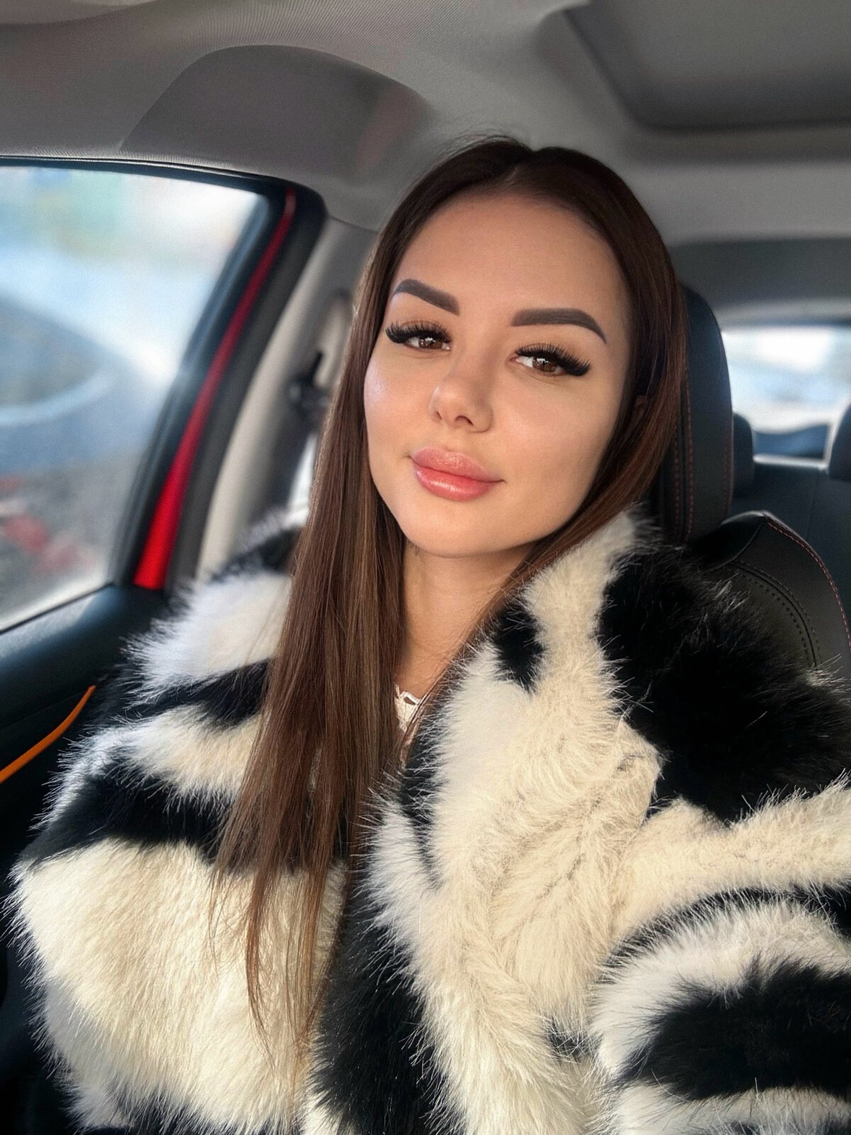 发现热门视频主播热搜推文 | 18insta