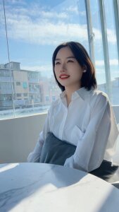 Eliza-E主播简介 | Stripchat