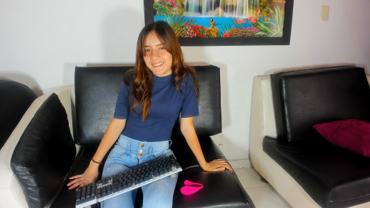 Namy_18 Webcam Model Profile | xHamsterLive