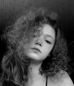 Join LiloMia Live Sex Chat - Profiles, Reviews, & Porn