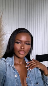 Neelo-Smith's Sex Photo Gallery with Nude Pics | Stripchat