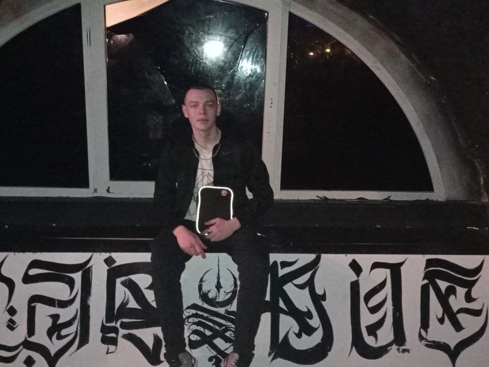 Marcus_Moon主播：免费直播性爱表演和聊天 | Stripchat