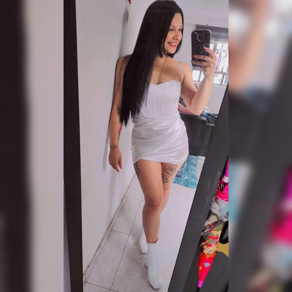 Smith_Allison Cam Model: Free Live Sex Show & Chat | Stripchat