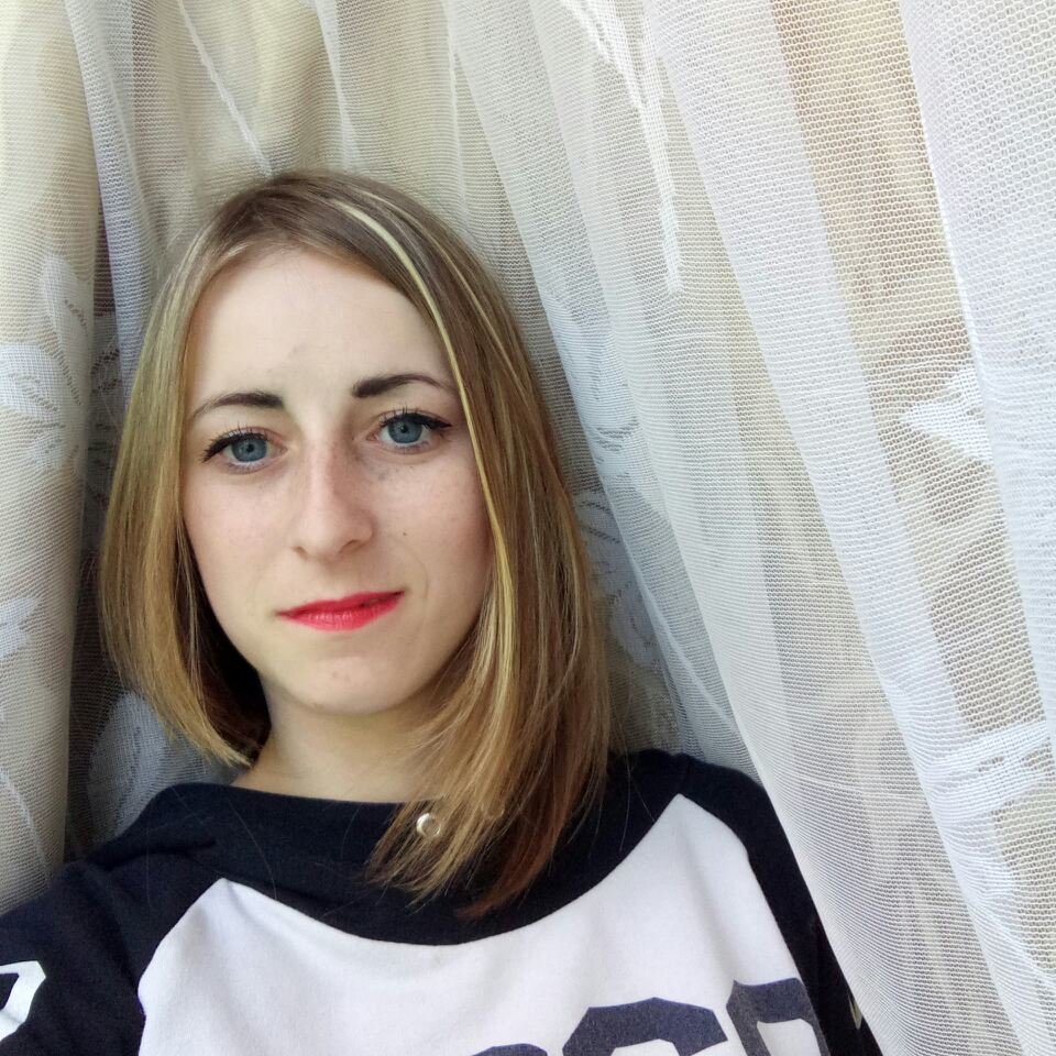 Show modela Detkiss na kameri: besplatni seks show i chat | Stripchat