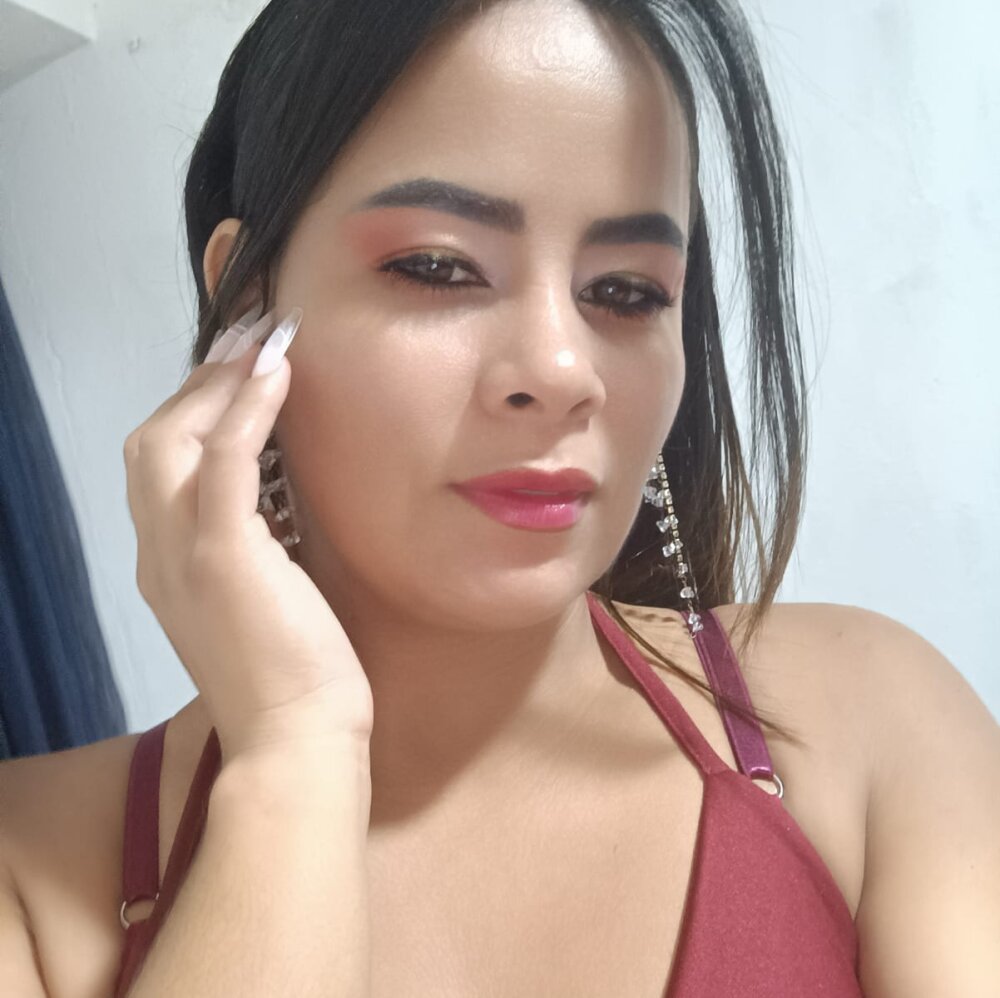 Sachakaen Webcam Model Profile | xHamsterLive