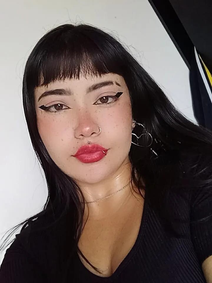 Modelo Webcam Sara Fly Chat And Show De Sexo En Vivo Gratis Stripchat