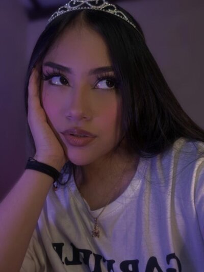 Perfil Modelo Webcam Sofia_vergaraa | Stripchat