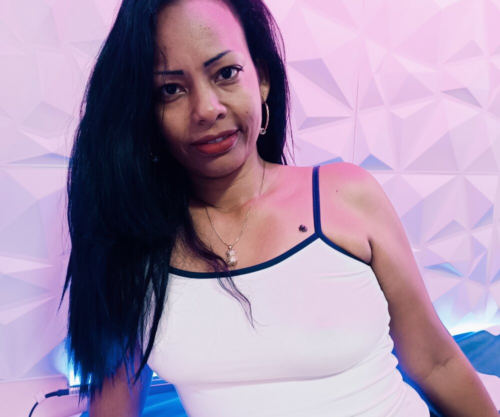 Kim Hills Cam Model Free Live Sex Show And Chat Stripchat
