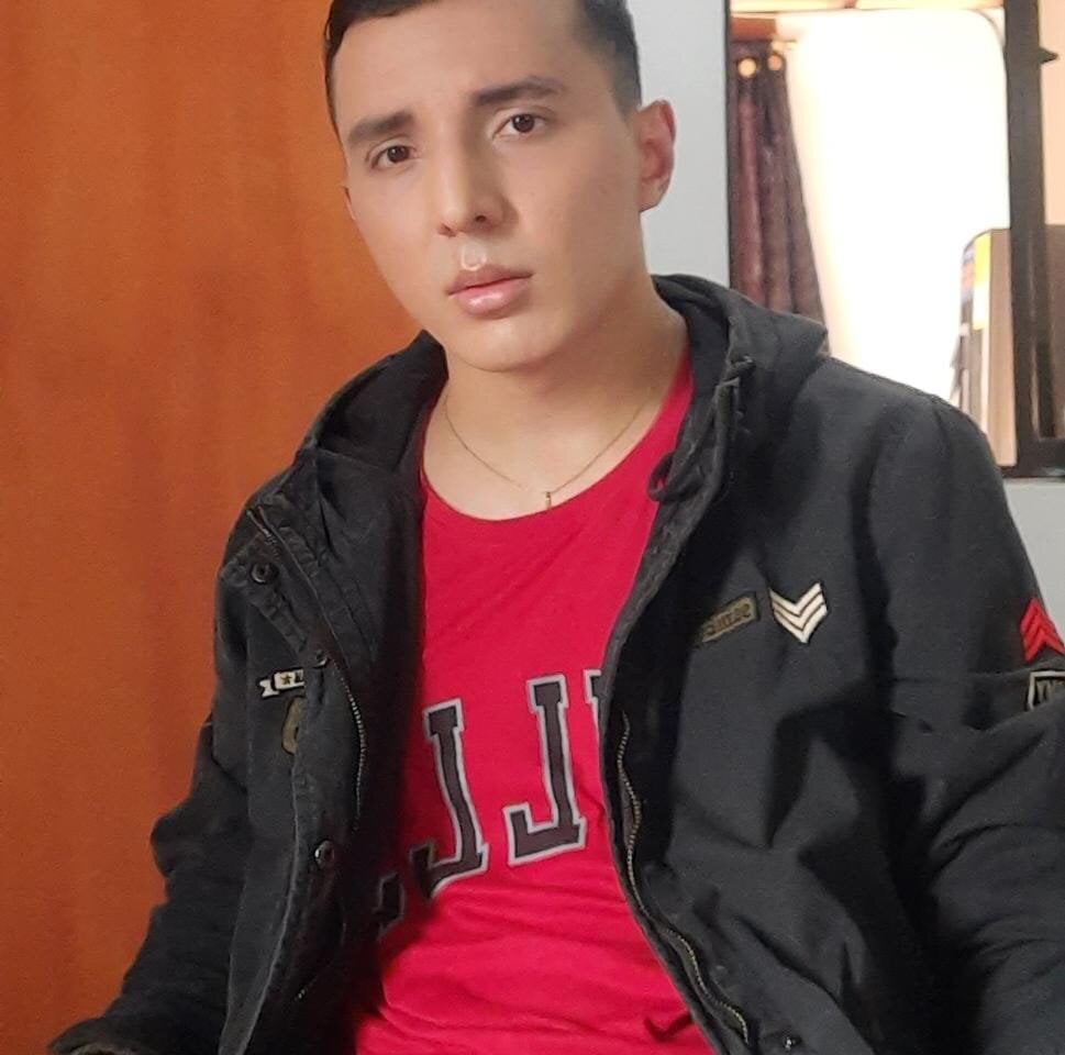 Axeldaviid Webcam Model Profile | xHamsterLive Axeldaviid Webcam Model Profile | xHamsterLive