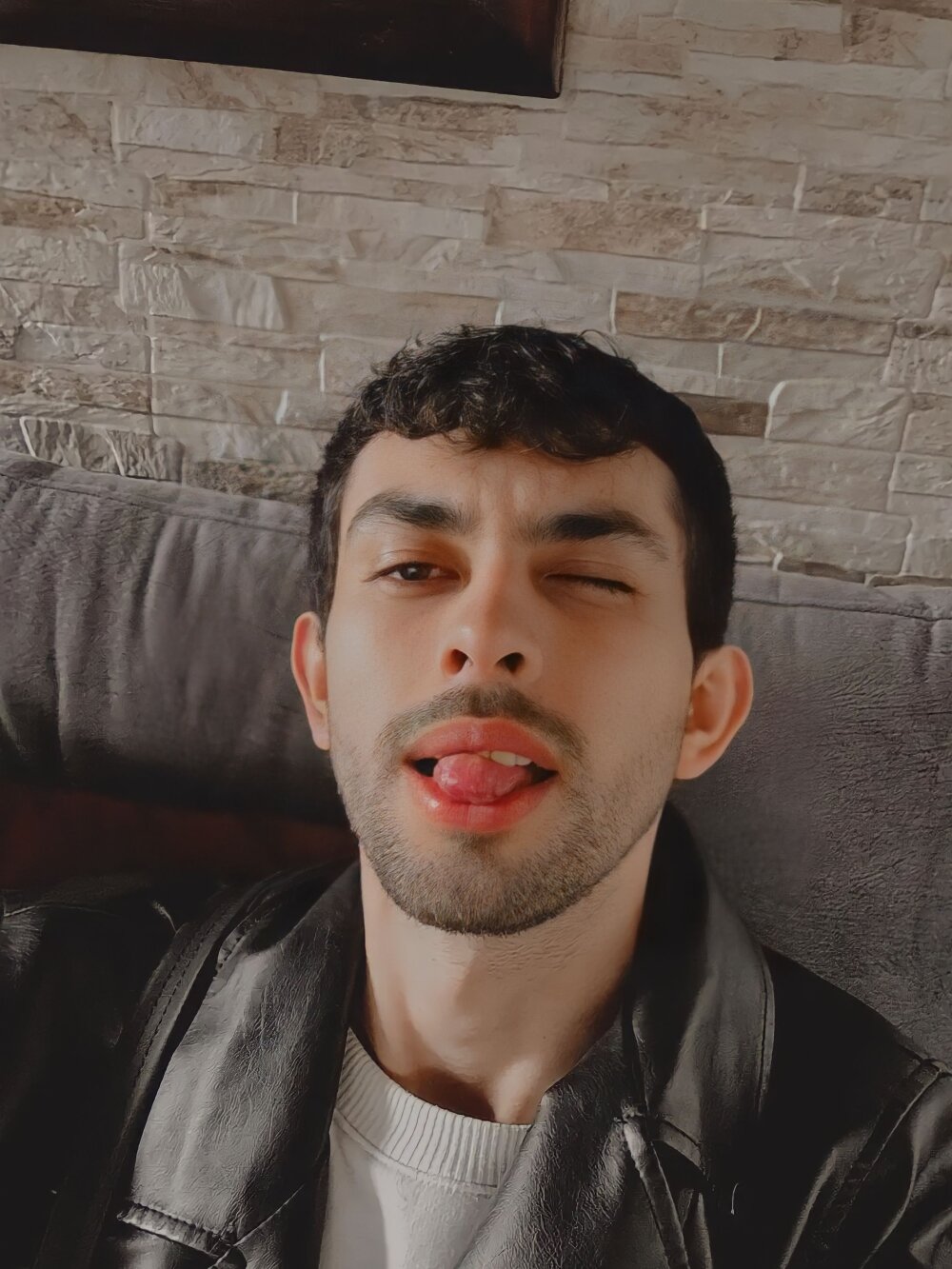 Migue_Sam主播：免费直播性爱表演和聊天 | Stripchat