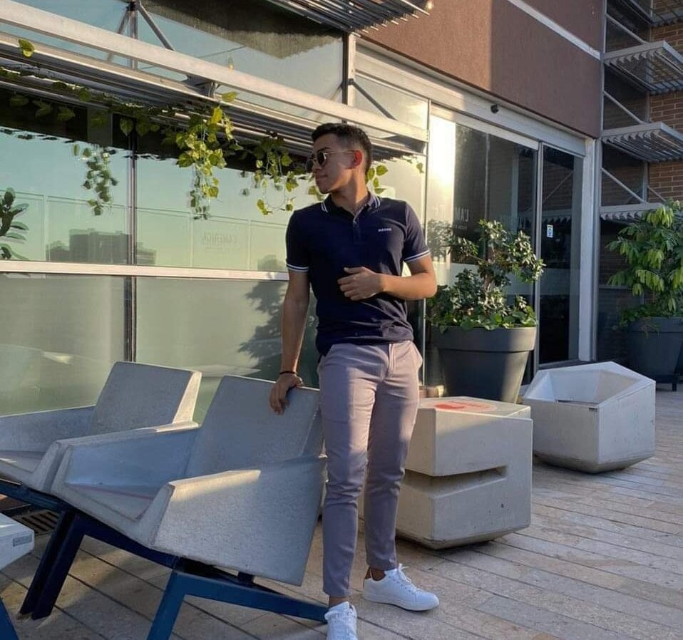 Modelo Webcam Andrew_Milers: Chat & Show de Sexo en Vivo | Stripchat