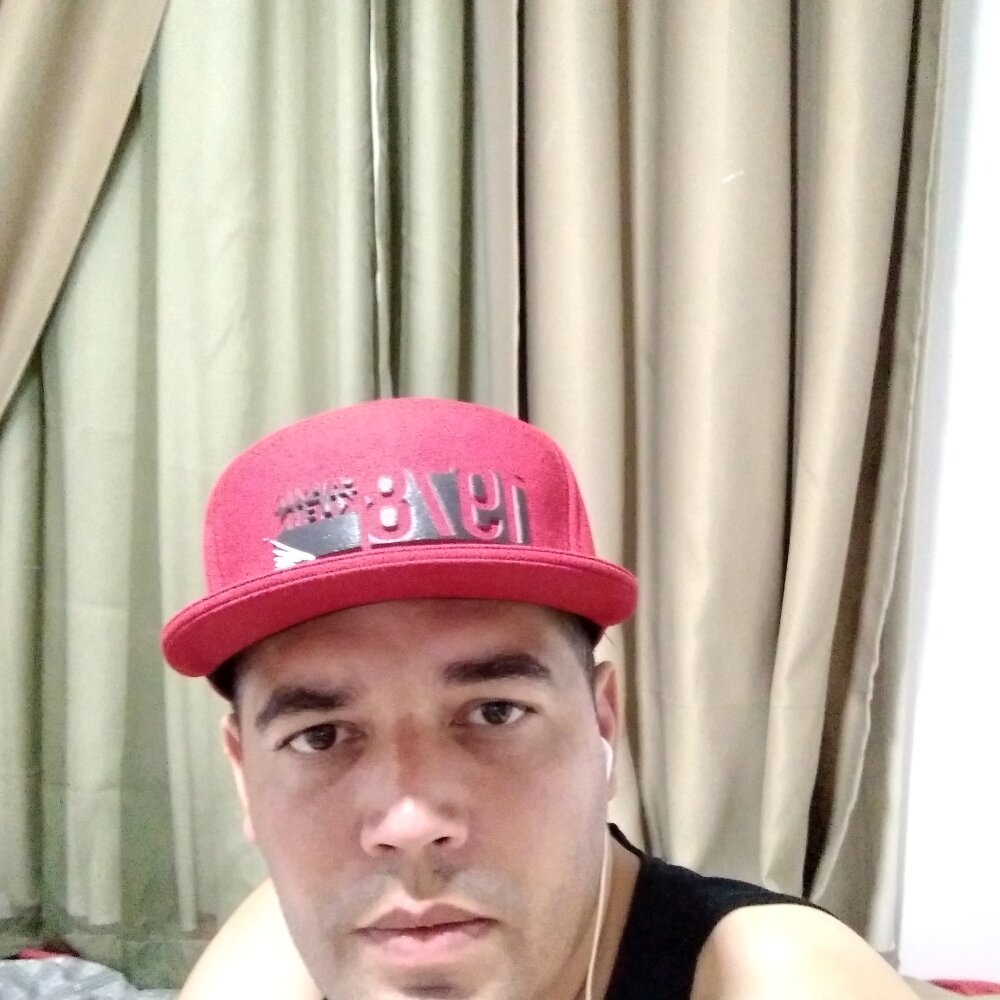 Wesbig Free Live Webcam Show & XXX Chat | xHamsterLive