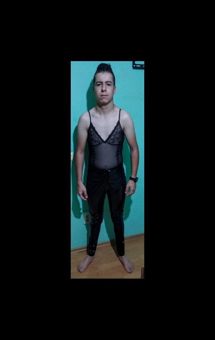 Bojidar_2020主播：免费直播性爱表演和聊天 | Stripchat