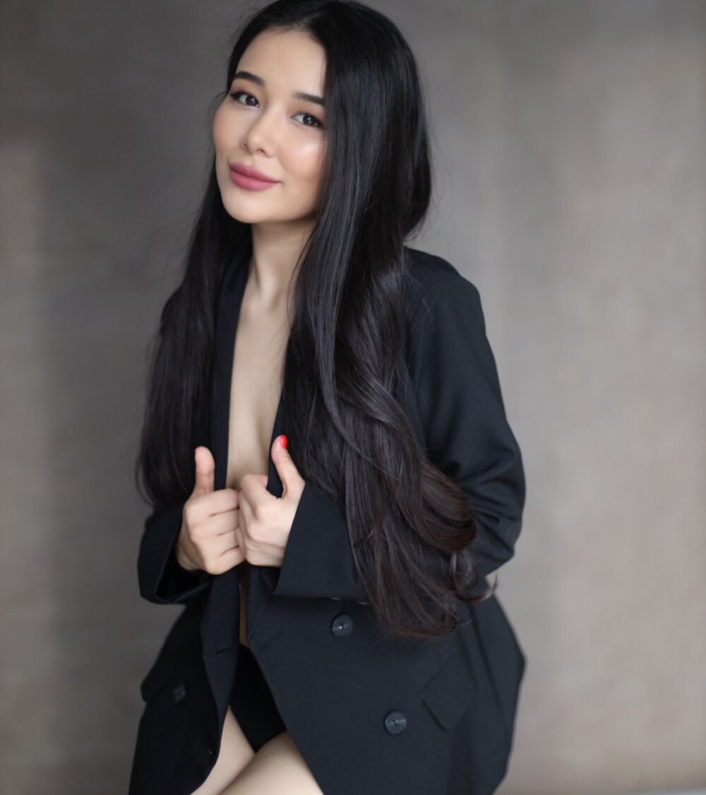 Baeasian主播：免费直播性爱表演和聊天 | Stripchat