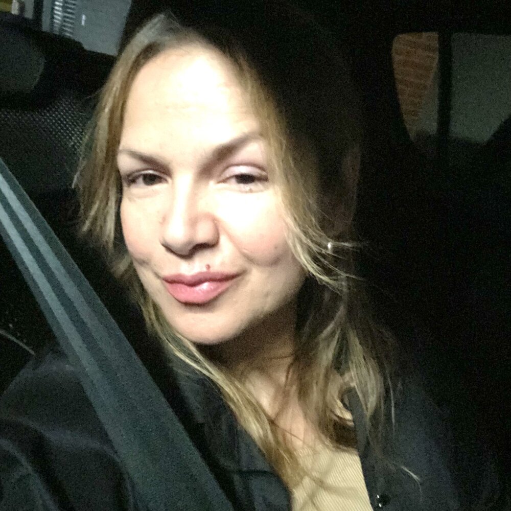 Leyna_liu Free Live Webcam Show & XXX Chat | xHamsterLive