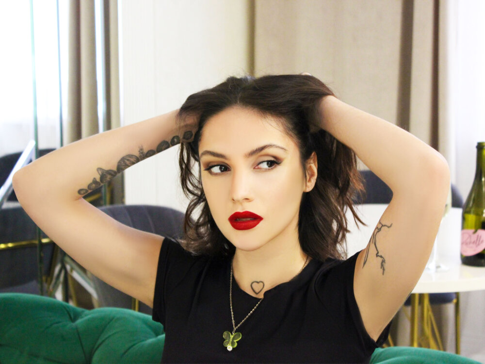 Turbo Kitty Cam Model Free Live Sex Show And Chat Stripchat