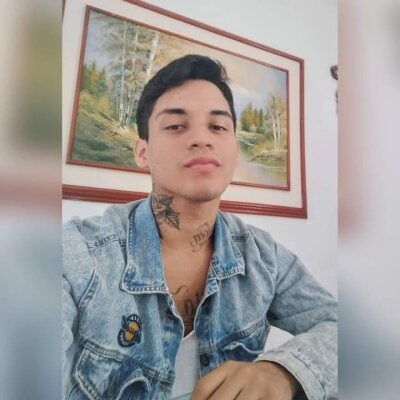 Alessandro_Rizzo Webcam Model Profile | xHamsterLive