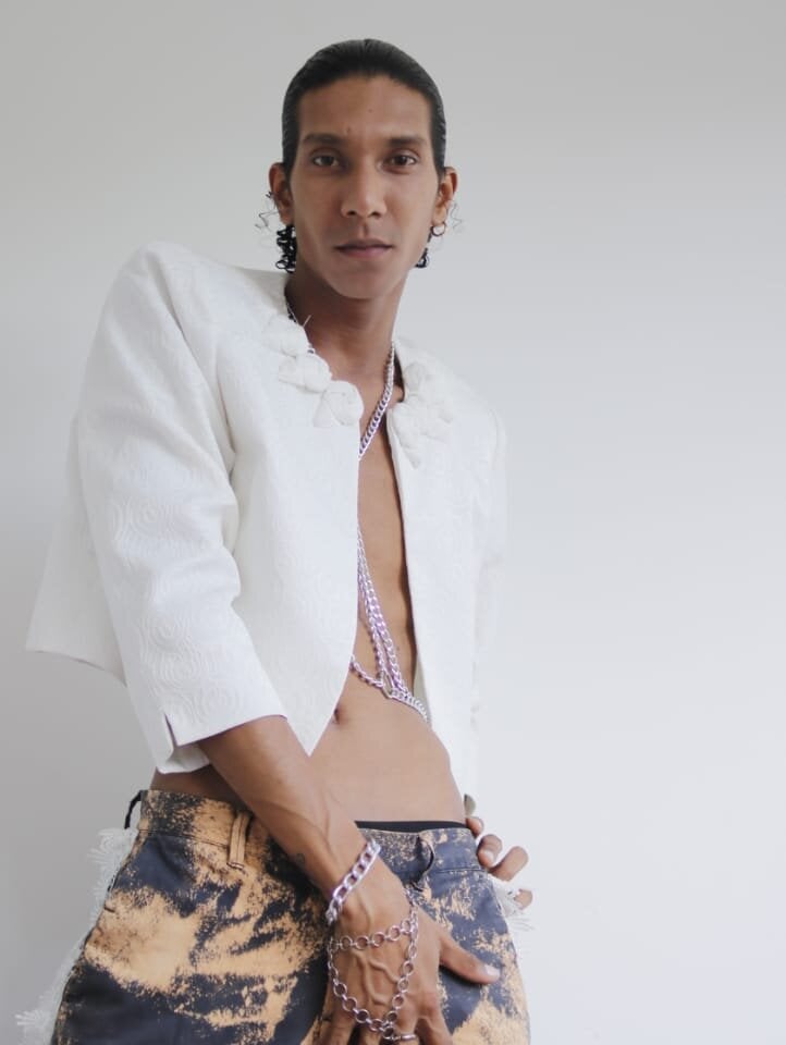 Guy_bell のキャスト：無料のライブセックス＆チャット | Stripchat