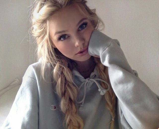 Your_Malorin主播：免费直播性爱表演和聊天 | Stripchat