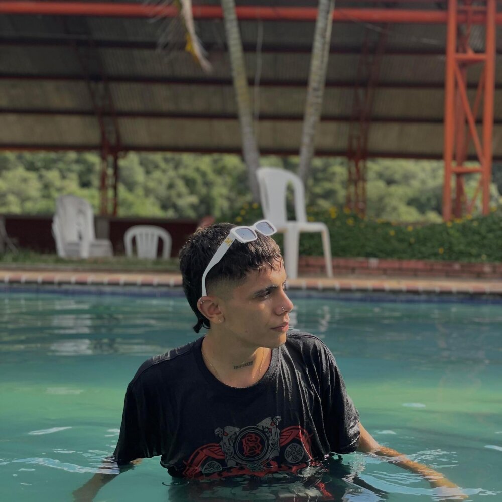 Jaxon_cooper бесплатное вебкам шоу и XXX чат | xHamsterLive