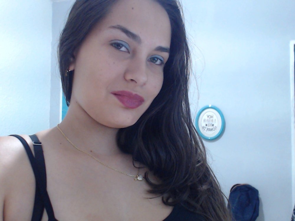 Angel_sexxxy Free Live Webcam Show & XXX Chat | xHamsterLive