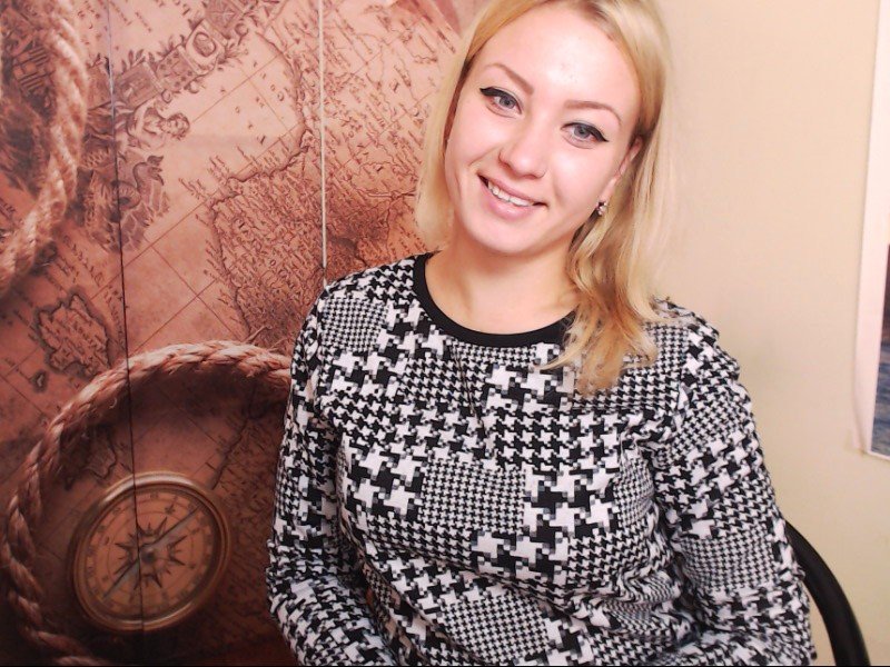 Sabrina Line Cam Model Free Live Sex Show And Chat Stripchat