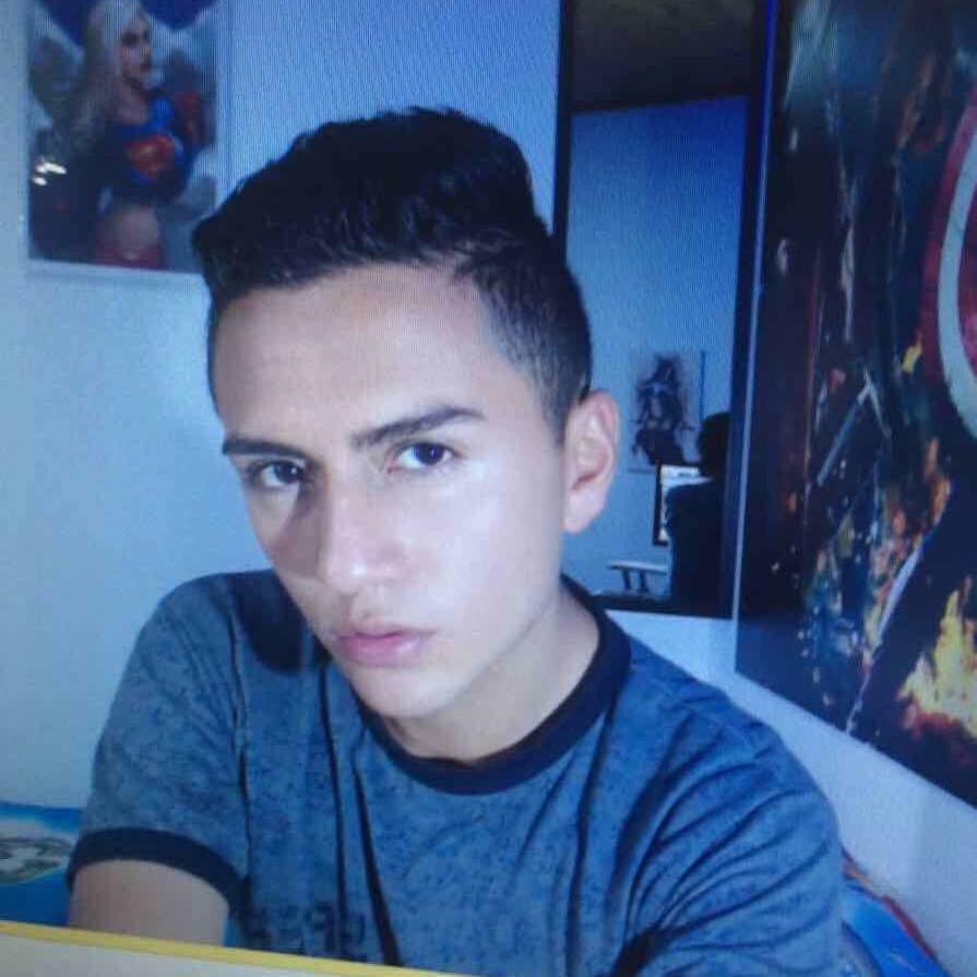 Andrew_BM主播：免费直播性爱表演和聊天 | Stripchat