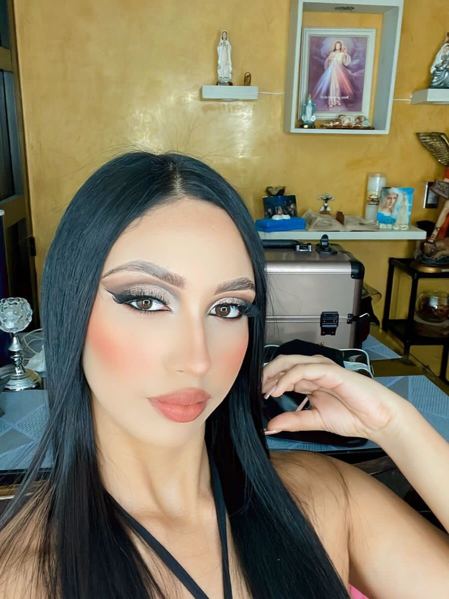 Modelo Webcam Charlotte__08: Chat & Show de Sexo en Vivo | Stripchat