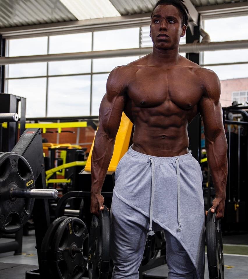 Rogger_physique Webcam Show | Celebs Live