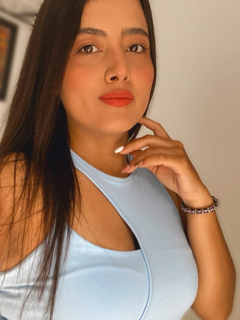 Modelo Webcam Andrea_009: Chat & Show de Sexo en Vivo Gratis | Stripchat