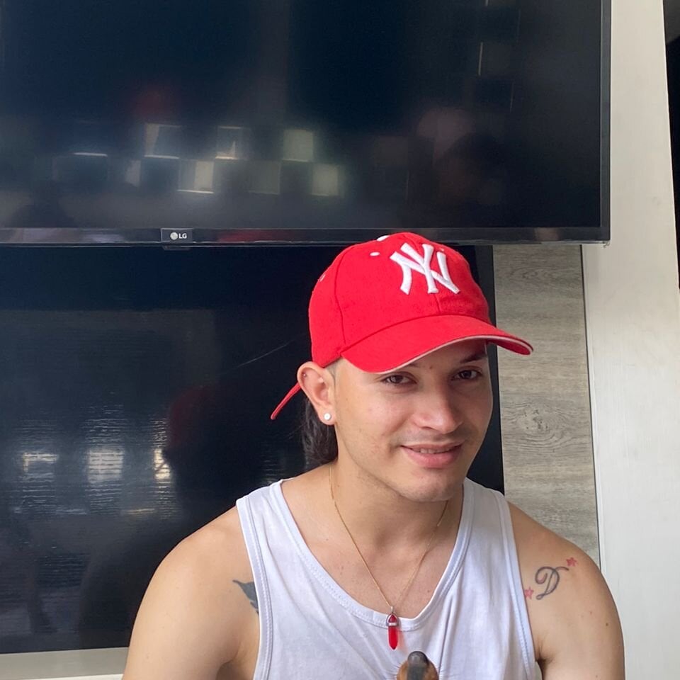 Justin_king Webcam Model Profile | xHamsterLive