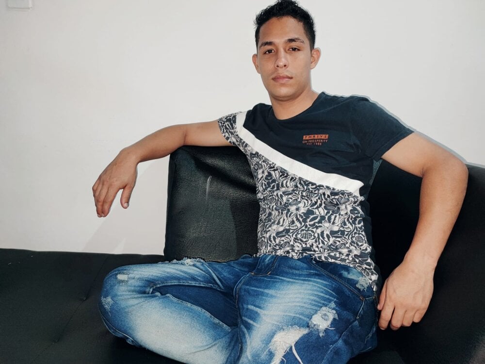 Tony_dice Webcam Model Profile | xHamsterLive