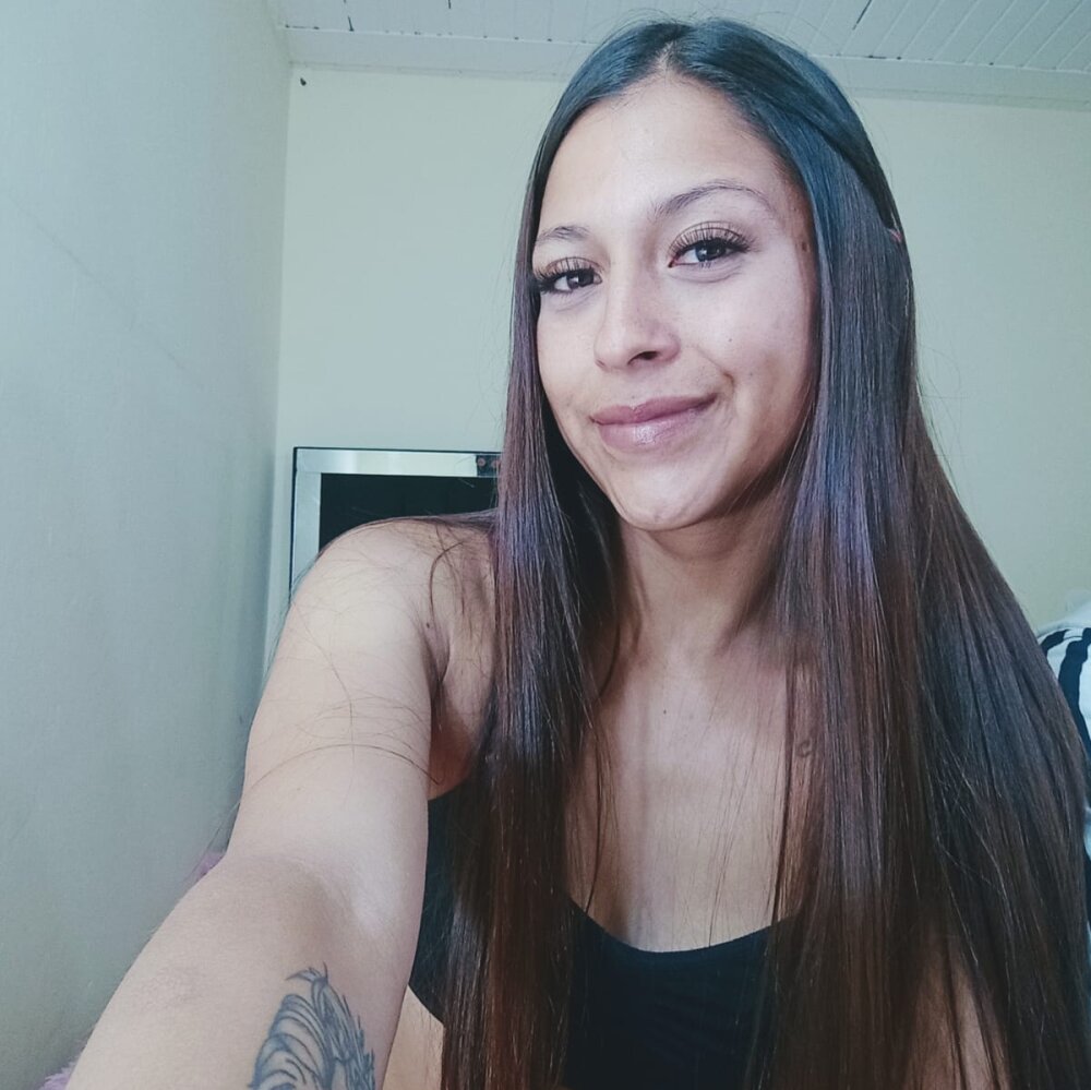 Dulce_3主播：免费直播性爱表演和聊天 | Stripchat