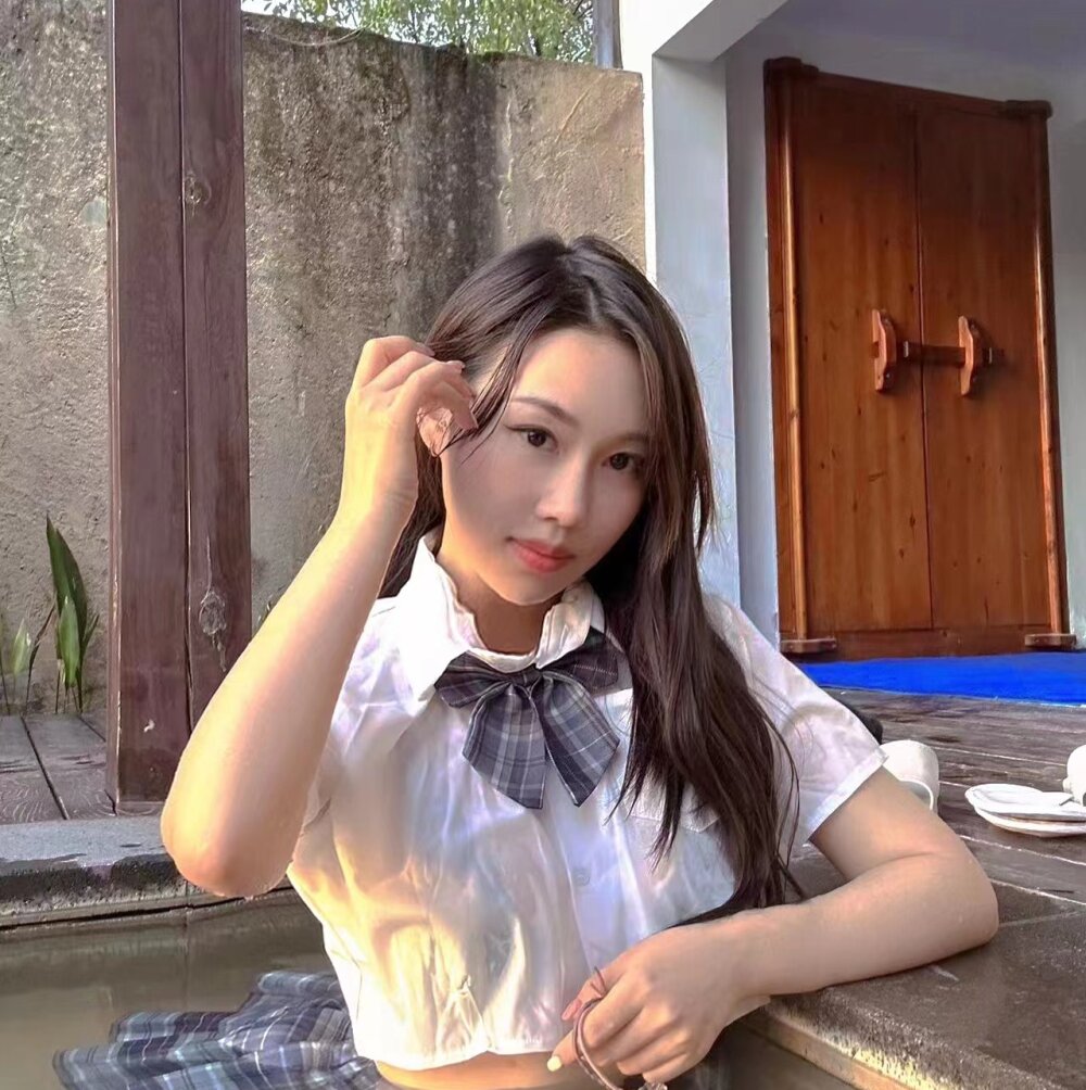 Lisa Q Webcam Show Myasianlive