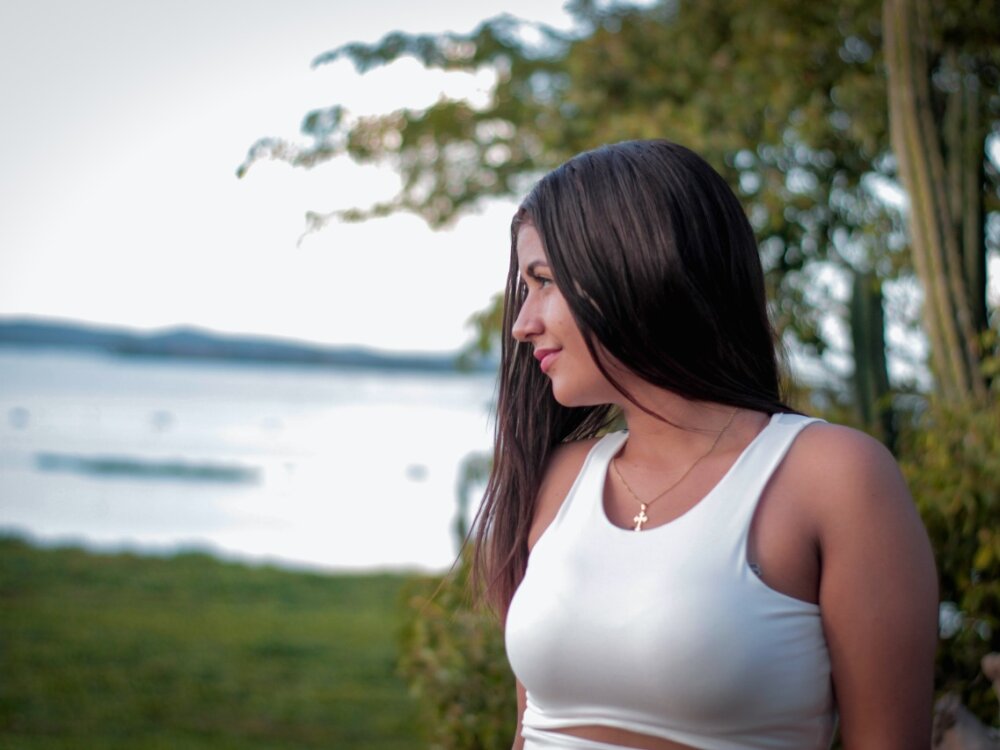 Crystal_01主播：免费直播性爱表演和聊天 | Stripchat