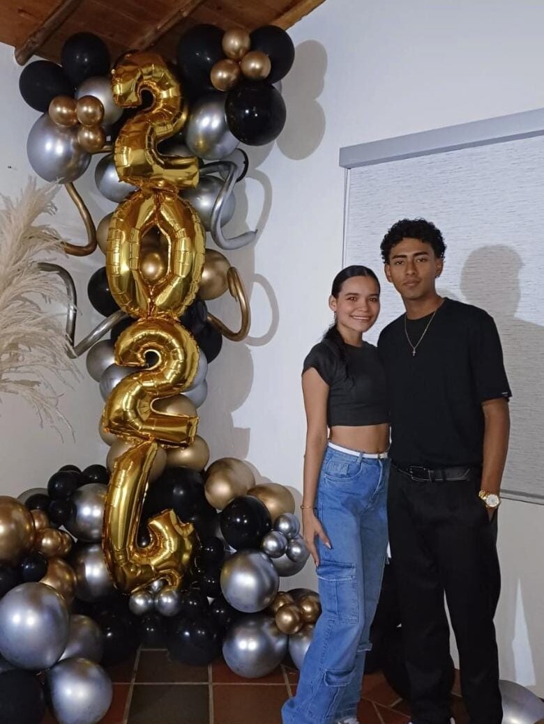 Sofi_john主播：免费直播性爱表演和聊天 | Stripchat