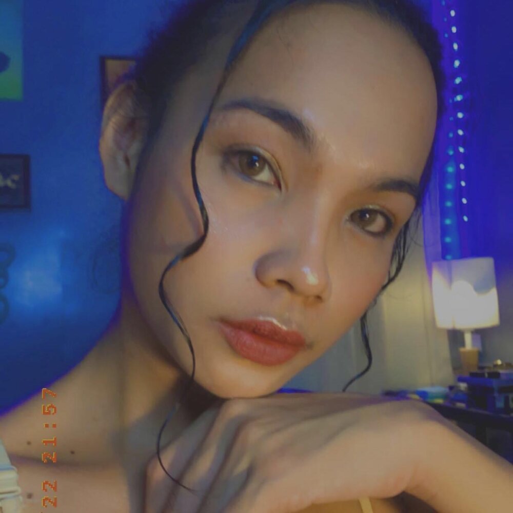 NaturalTS_hermosa Webcam Show | FaphouseLive.com