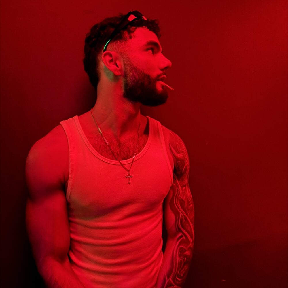 Derek_w Cam Model Profile | Stripchat