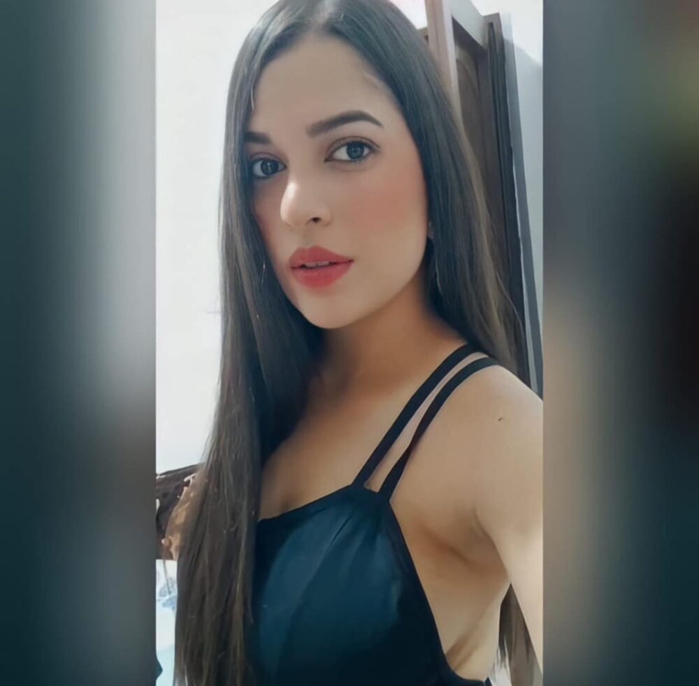 Jess_Aj Free Live Webcam Show & XXX Chat | xHamsterLive