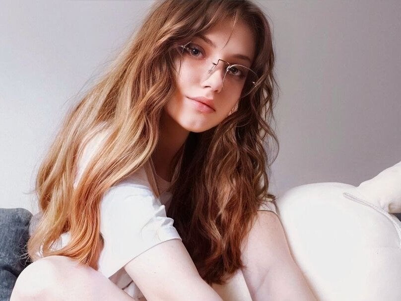 موديل الكاميرا Anna_art: دردشة وعرض جنس مجاني | Stripchat