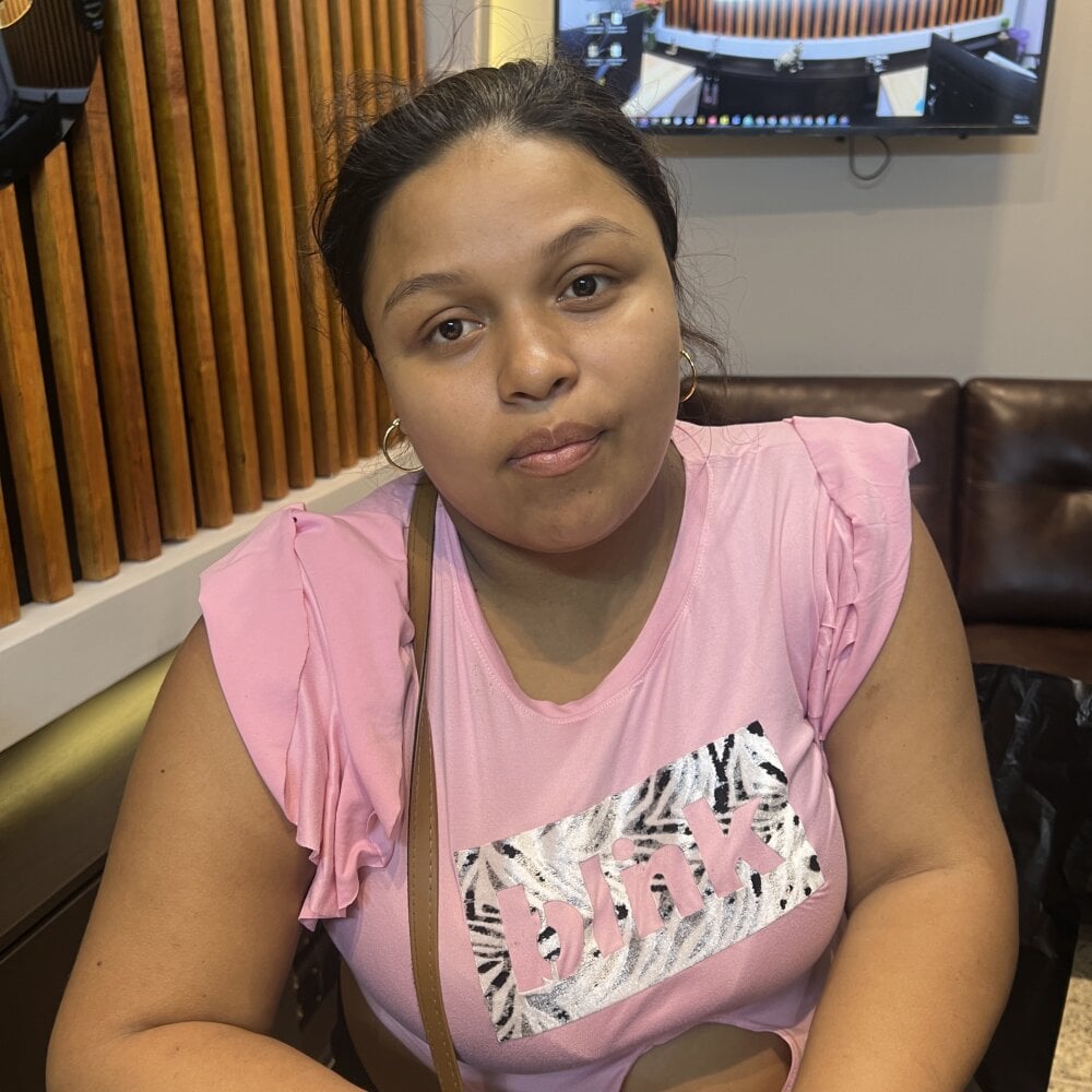 Modelo Webcam Emily_Terrys: Chat & Show de Sexo en Vivo | Stripchat