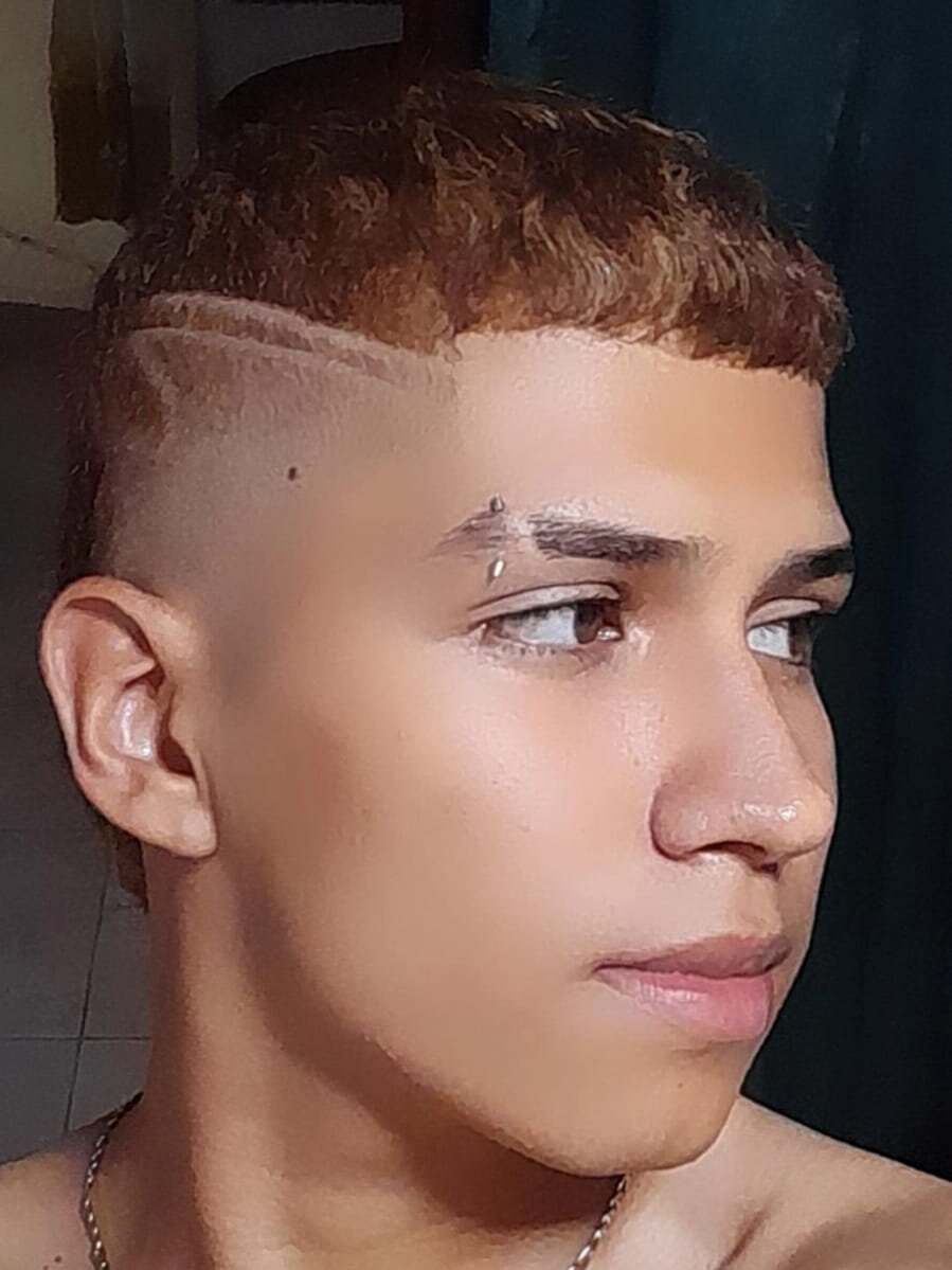 Alex_matias Webcam Model Profile | xHamsterLive