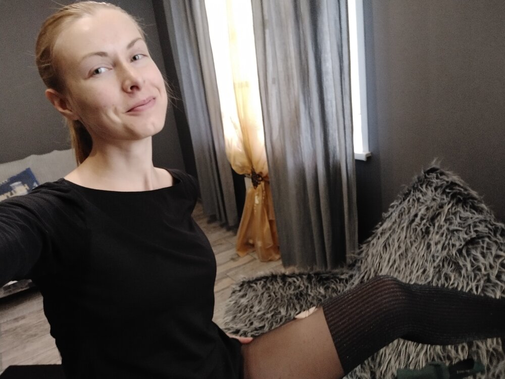 Elly Integra Cam Model Free Live Sex Show And Chat Stripchat
