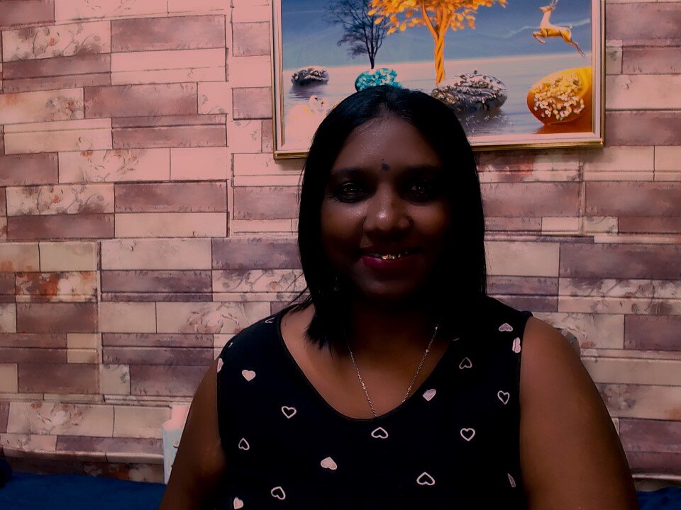 Indian_tracy бесплатное вебкам шоу и XXX чат | xHamsterLive