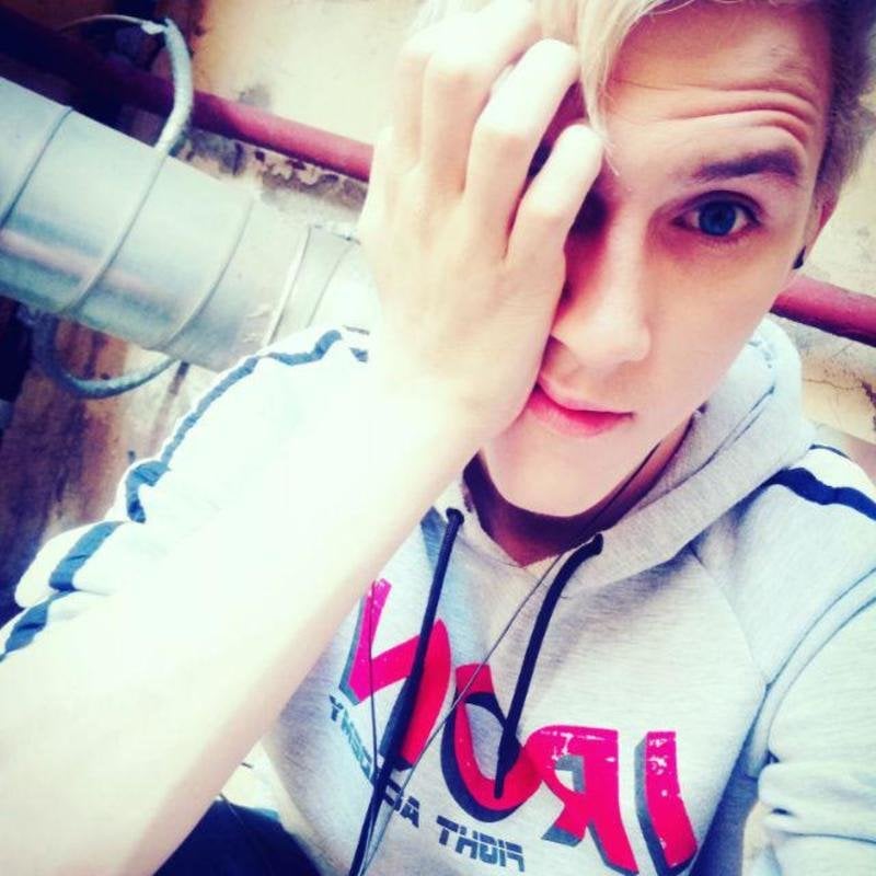 Alex_Lust主播：免费直播性爱表演和聊天 | Stripchat