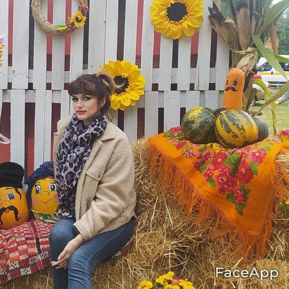 LisaTreds Free Live Webcam Show & XXX Chat | xHamsterLive