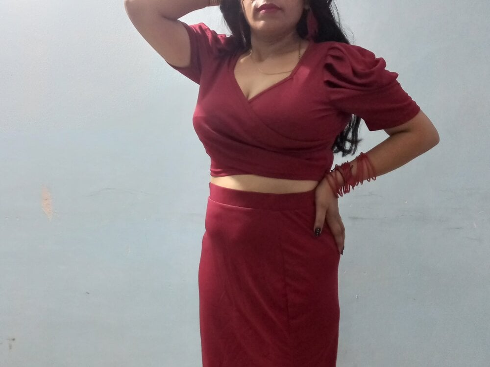 Cute-priyのキャストのプロフィール | myAV Live