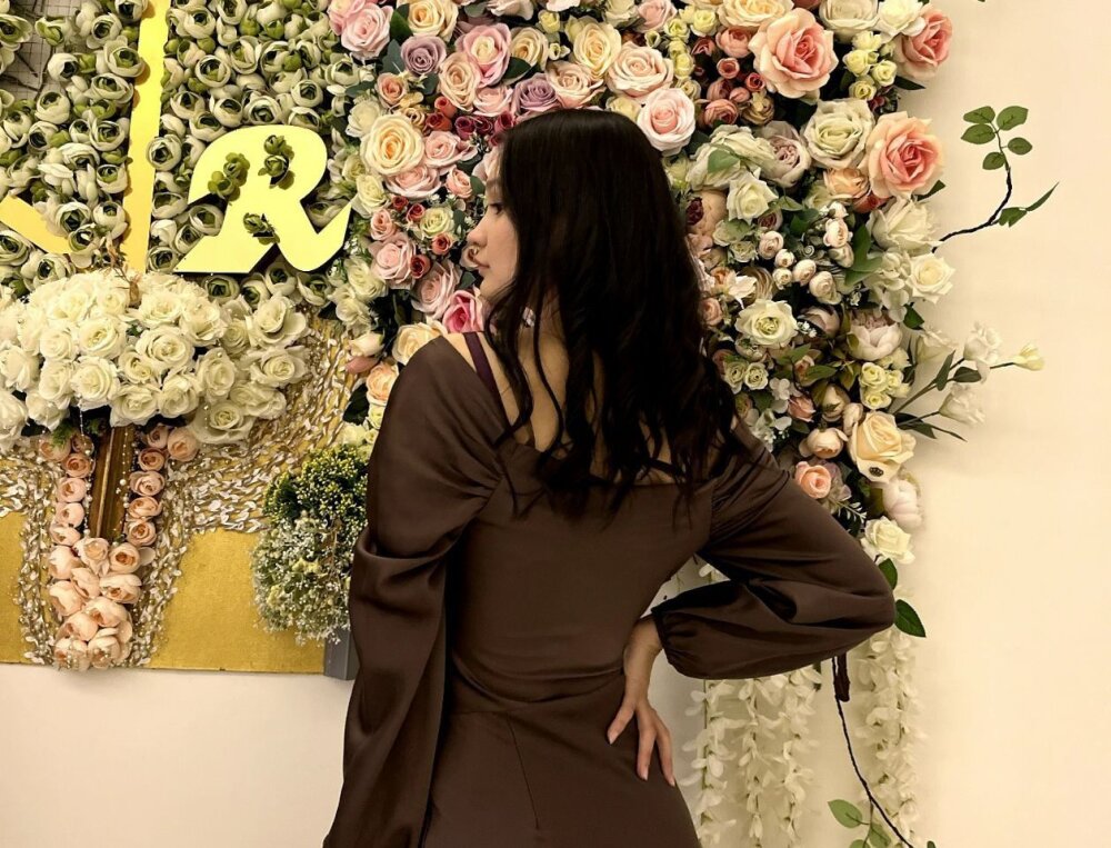 Miss_shine Gratis Live Webcam Show & XXX Chat | xHamsterLive